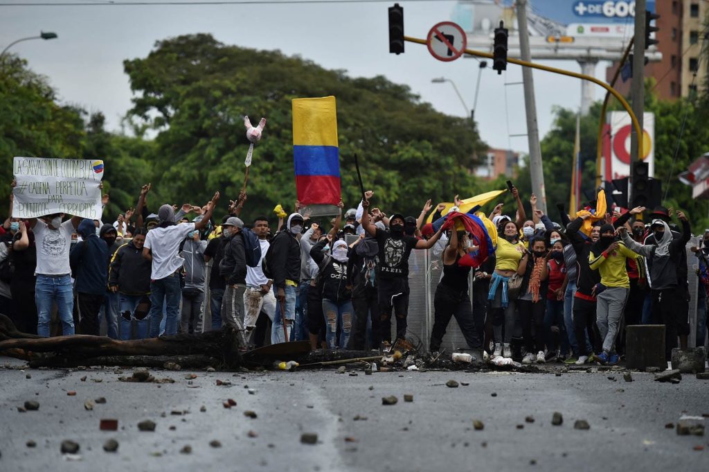 Colombia: Progress and Challenges in Crime Reduction - sonakshisinha.net